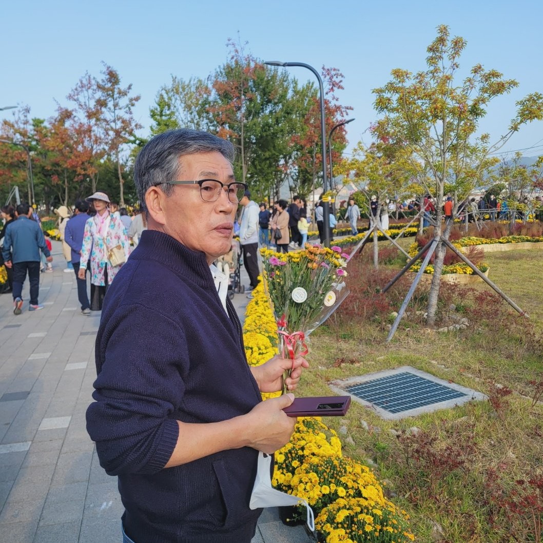 문토 프로필: 이창식