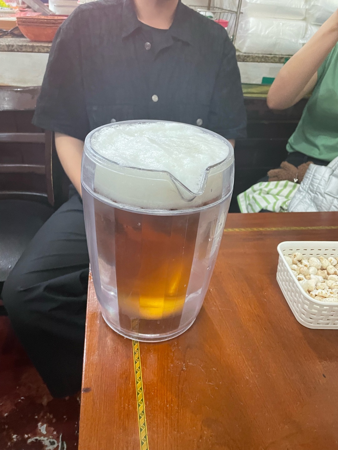 문토 피드: 좋으신 분들과 맥주 3000cc 치킨에 야무지게 먹기